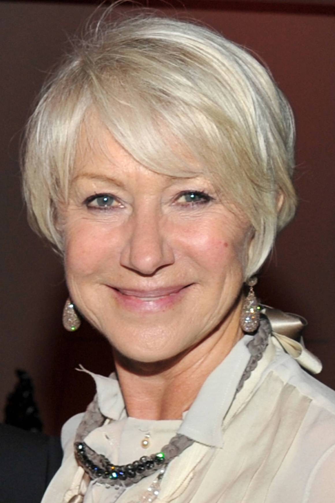 Movie Nation Interview: Helen Mirren on Hitch, Mrs. Hitch and ...