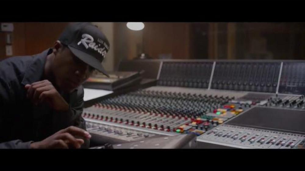 Movie Review: “Straight Outta Compton” | Movie Nation